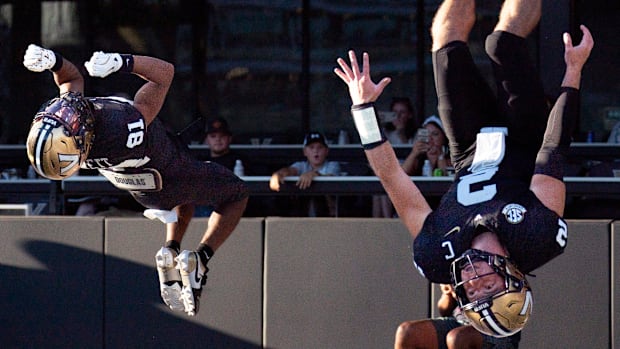 Kayleb Barnett is Transcending Size, Conventional Thinking as ...