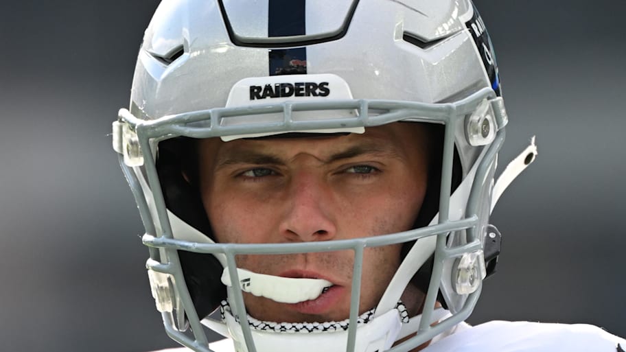 One Familiar Name is Worth Raiders' Consideration at HC | Yardbarker