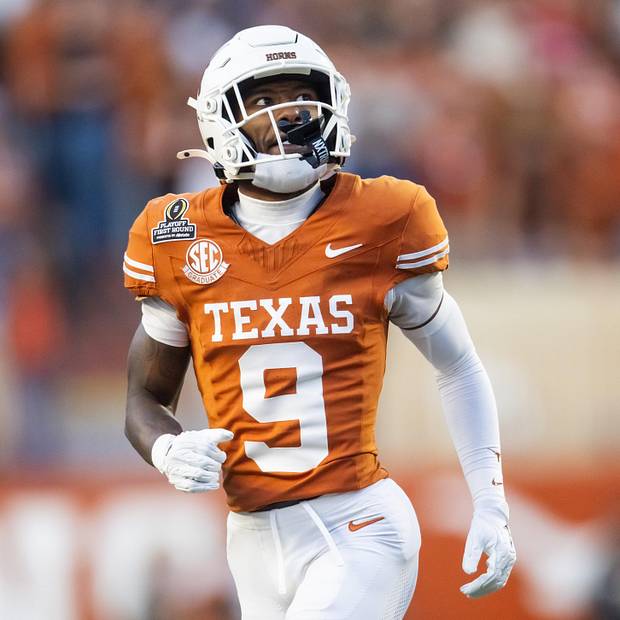 Texas Longhorns DB Gavin Holmes Declares For NFL Draft