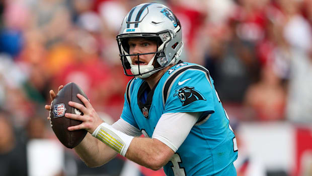 Carolina Panthers named strange fit for Pro Bowl QB in wild twist