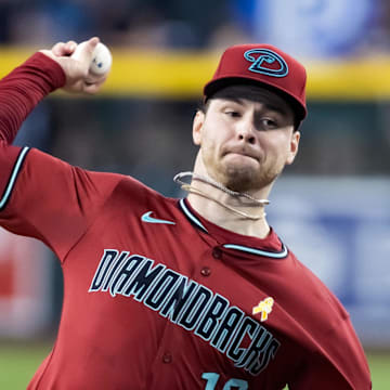 Diamondbacks Make 3-Player Roster Move as Reliever's Season Ends