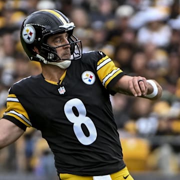 Pittsburgh Steelers' Aaron Rodgers Could Make Rare NFL History vs. Packers