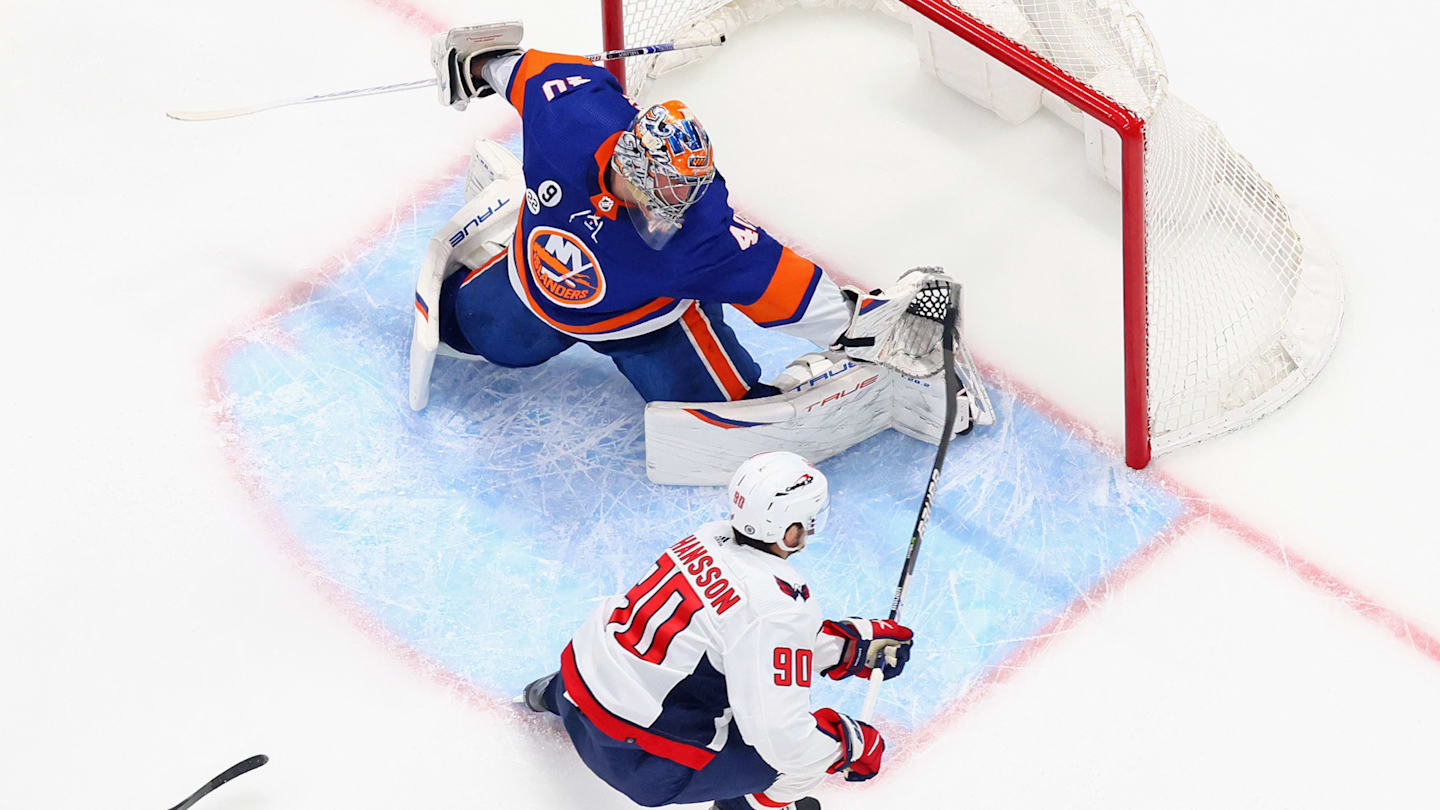 Islanders 21-22 report cards: Semyon Varlamov was....aight
