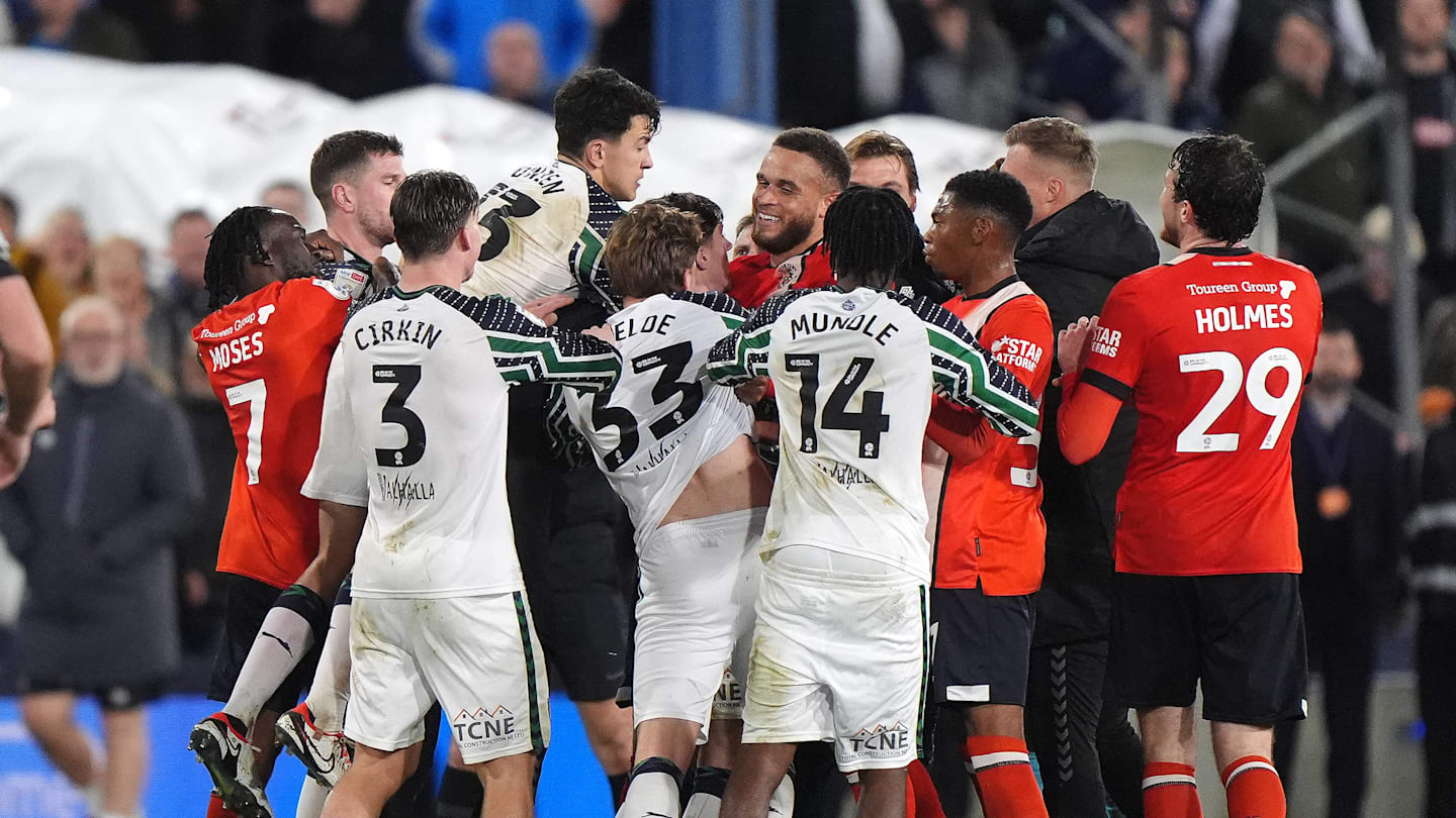 'We protected our players' - Regis Le Bris not expecting Sunderland ...