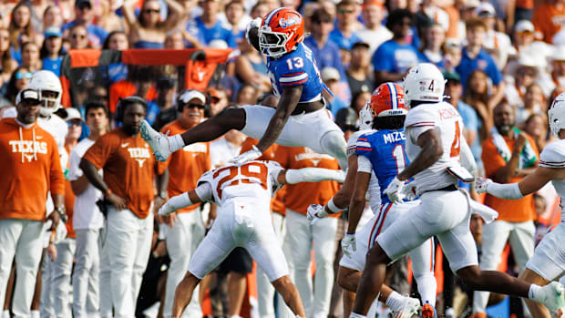 Texas Longhorns Stock Watch After Week 6: Who's Up & Who's Down?