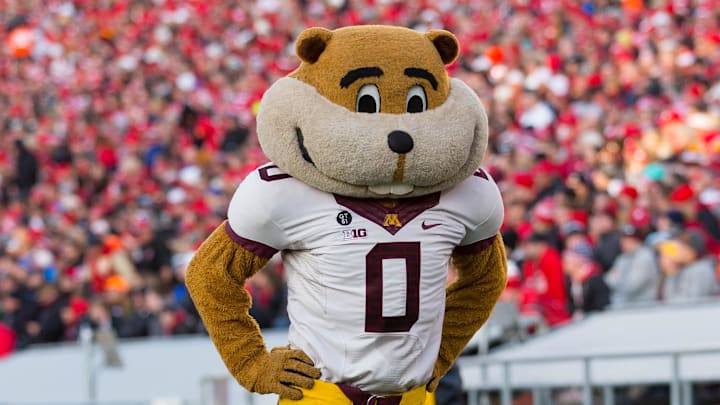 Gophers senior DT Luther McCoy plans to enter transfer portal