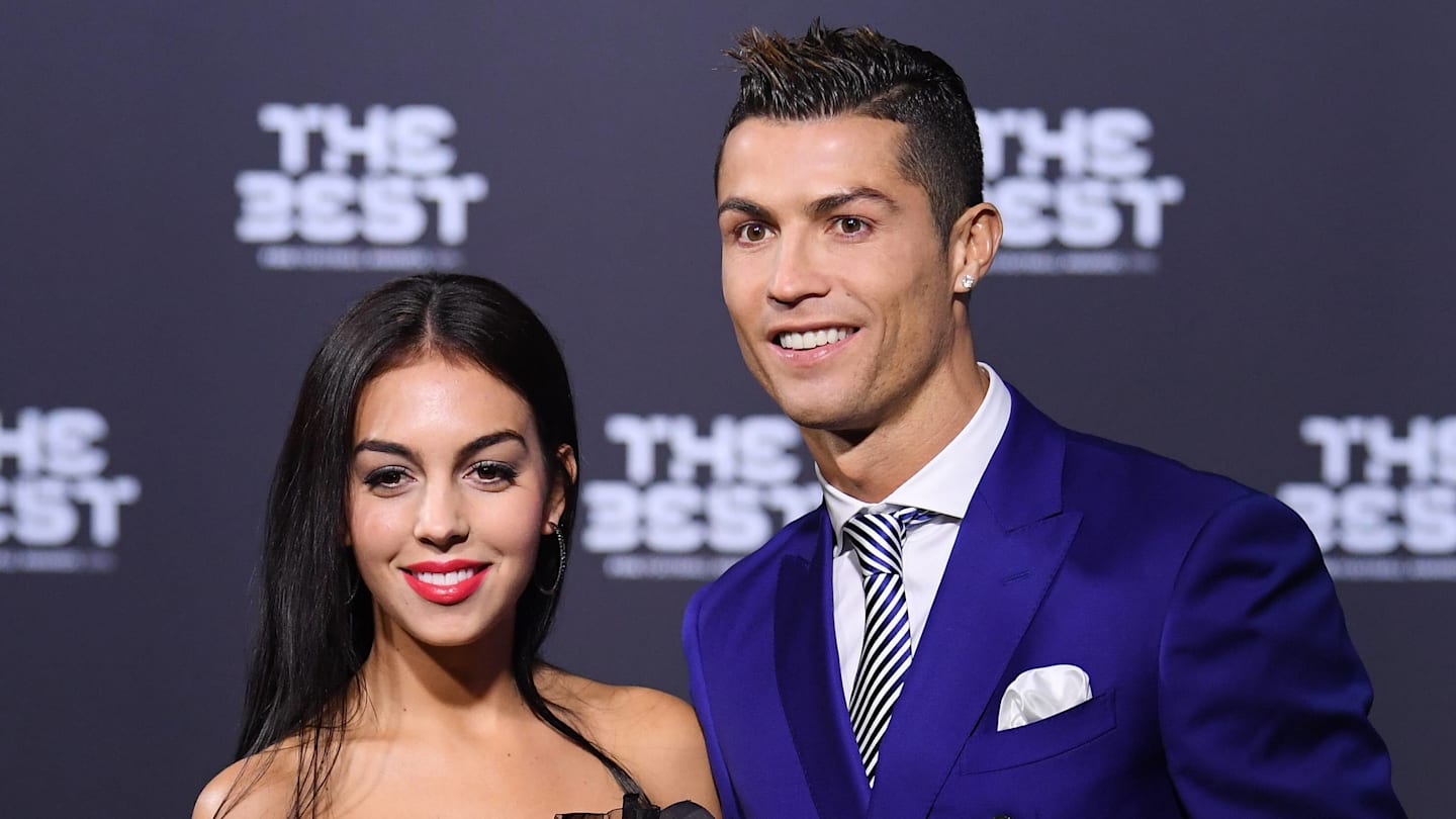 Georgina Rodríguez steals Cristiano Ronaldo's thunder posing with UEFA ...
