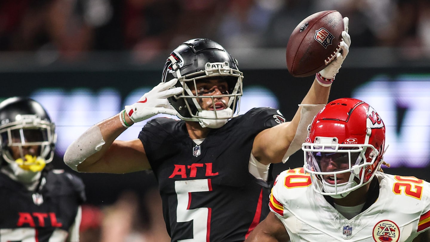 NFL's Best WR Duo? Drake London and Darnell Mooney in Discussion