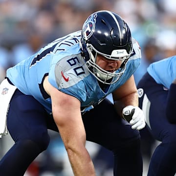 Detroit Lions Re-Sign OL Dan Skipper