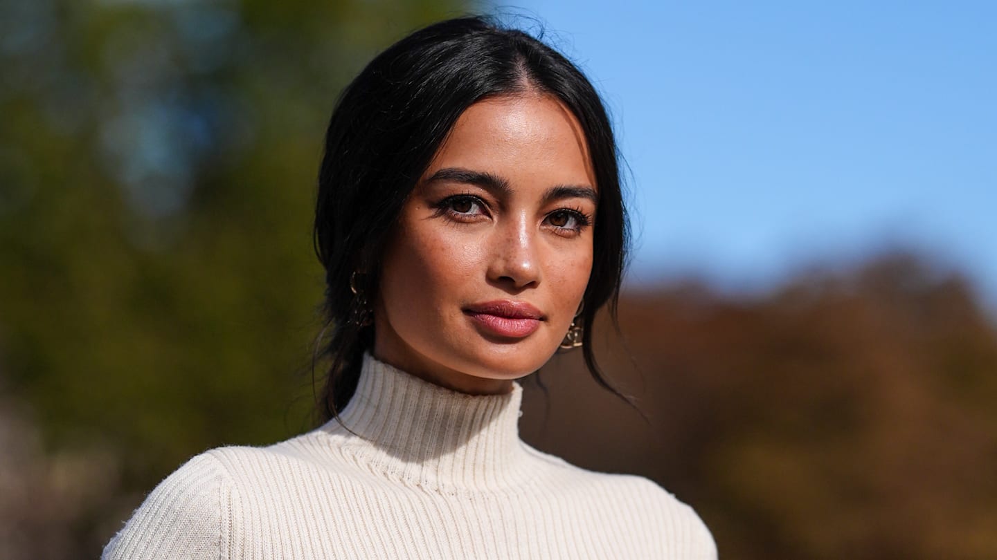 Kelsey Merritt Was an Ethereal Goddess in Champagne Satin Gown at ...