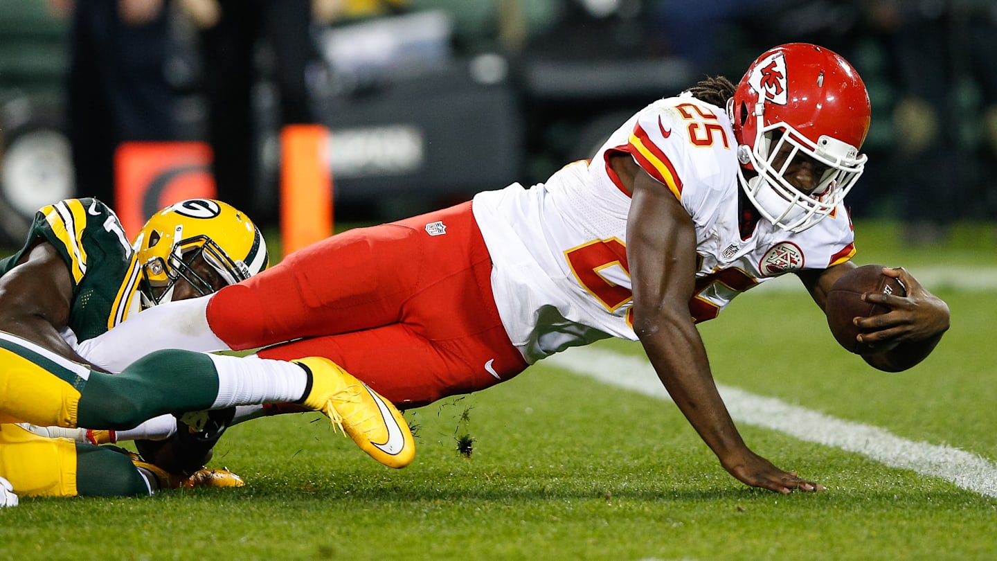 The 10 best running backs in Kansas City Chiefs history