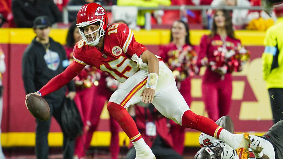Patrick Mahomes Updates Ankle Injury Status, Andy Reid Shares Practice ...