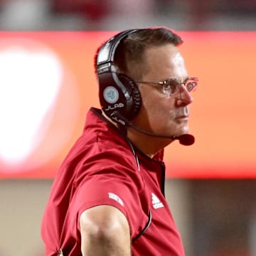 Offensive Coordinator Mike Shanahan Shows Adaptability With Quarterbacks