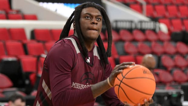 Texas A&M Aggies Contact SEC Forward in Transfer Portal