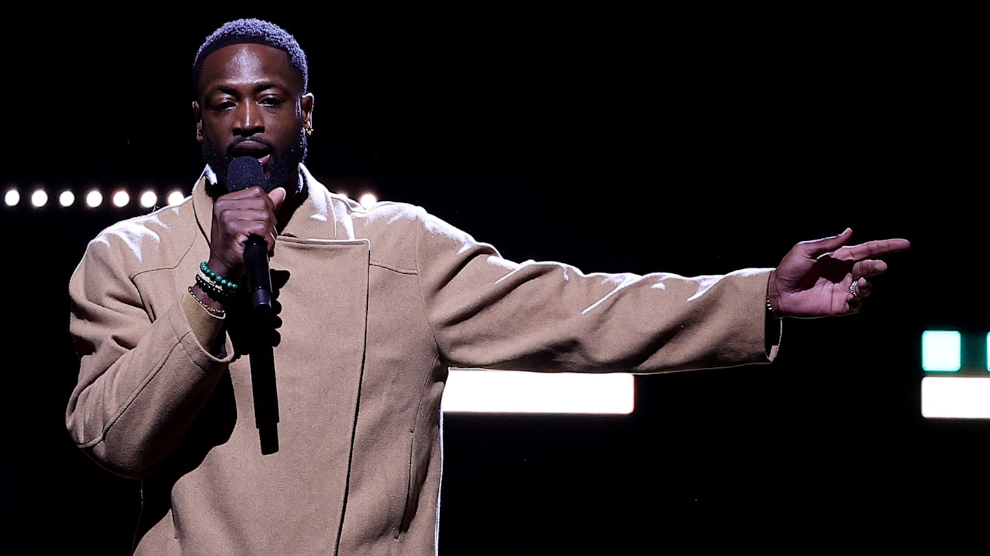 Dwyane Wade's statue unveiling shows how much worse the art form has become