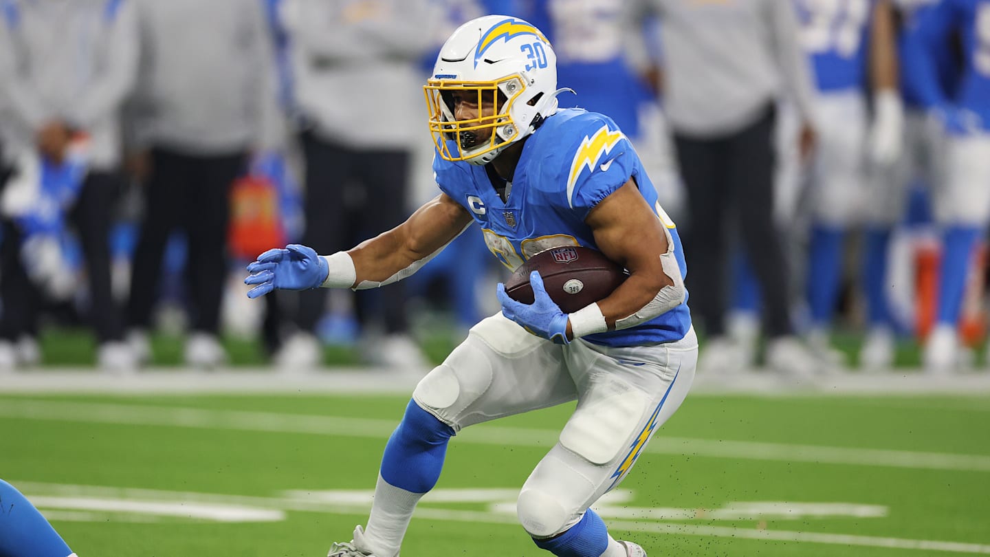 Chargers news: Several key players hit COVID-19 list on Monday