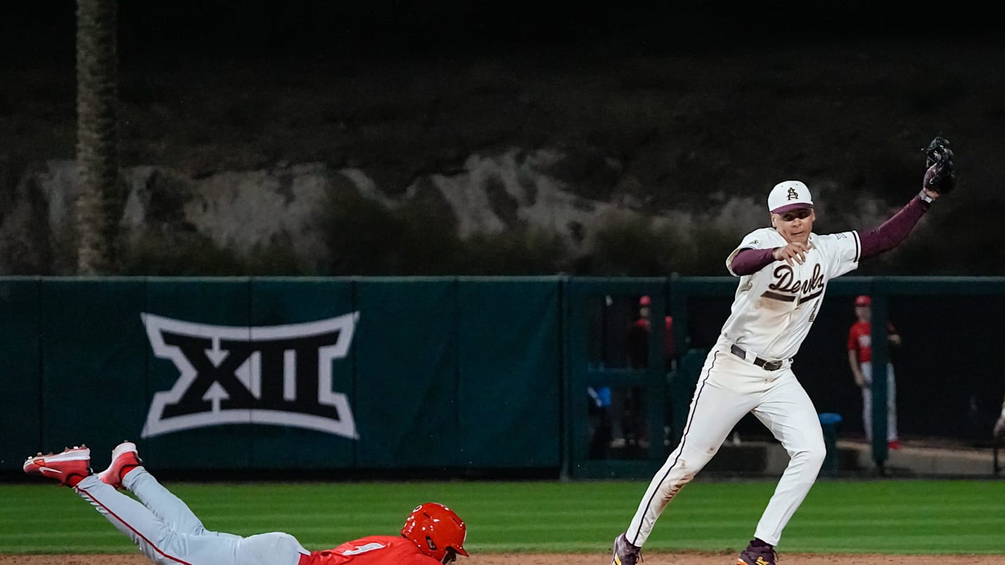Arizona State Baseball Star Receives Award