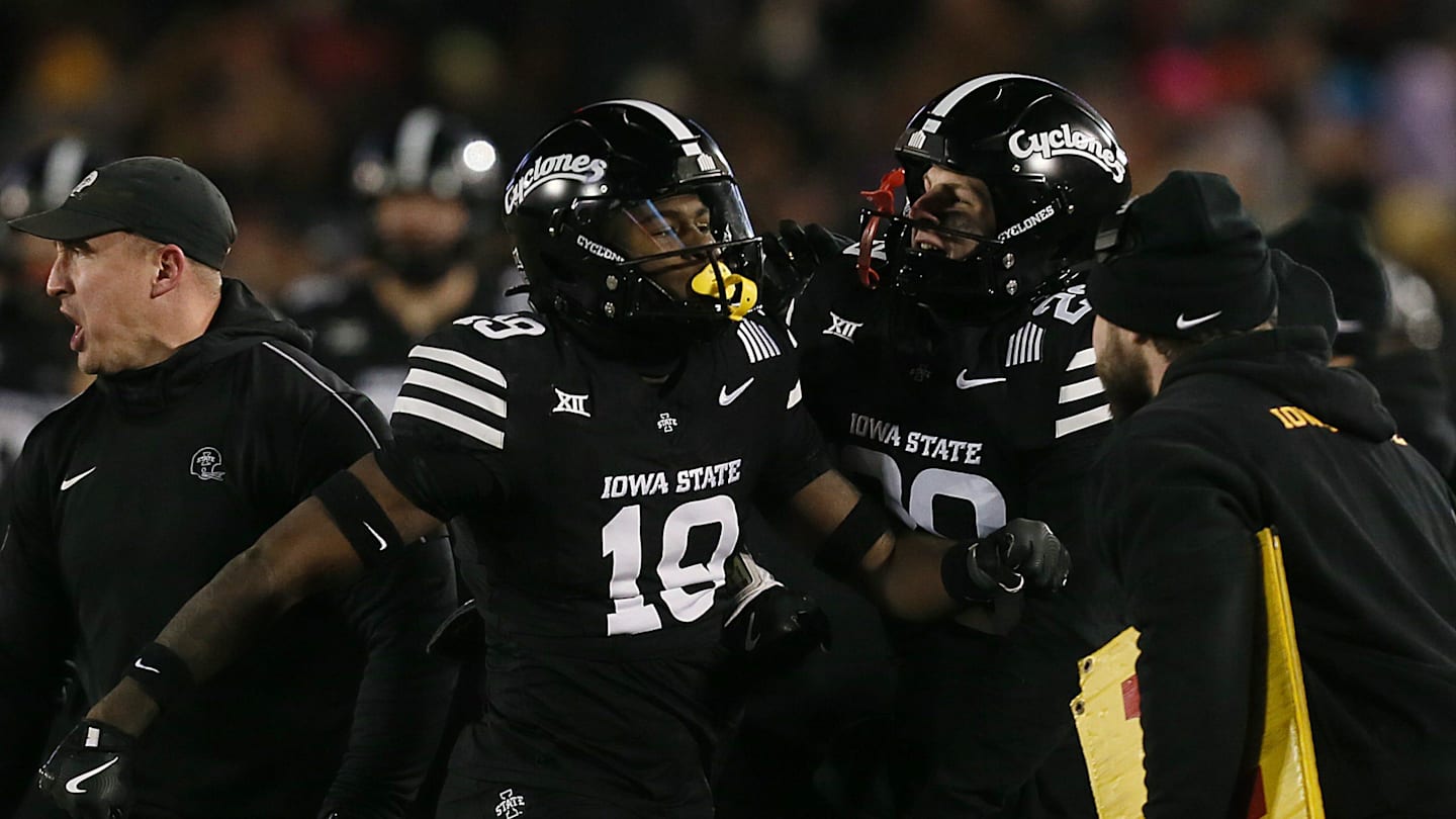 AP Poll Top 25: Iowa State jumps one spot ahead of showdown with ...