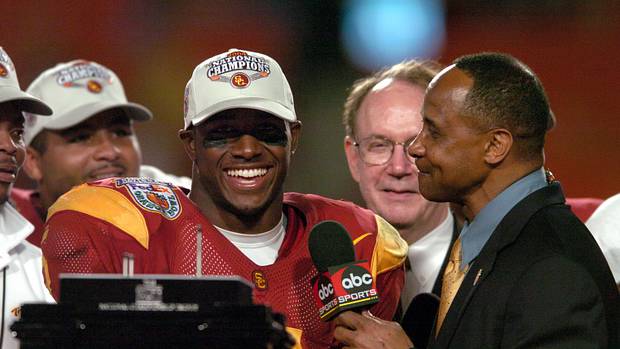 How USC Trojans Landed Reggie Bush's Recruiting Commitment Over Notre Dame