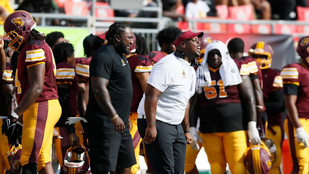 HBCU Football Head Coach Veteran To Launch Chicago State's Inaugural ...