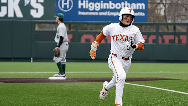 Longhorns Notebook: No. 11 Texas Stays Red Hot, Sweeps Mississippi State
