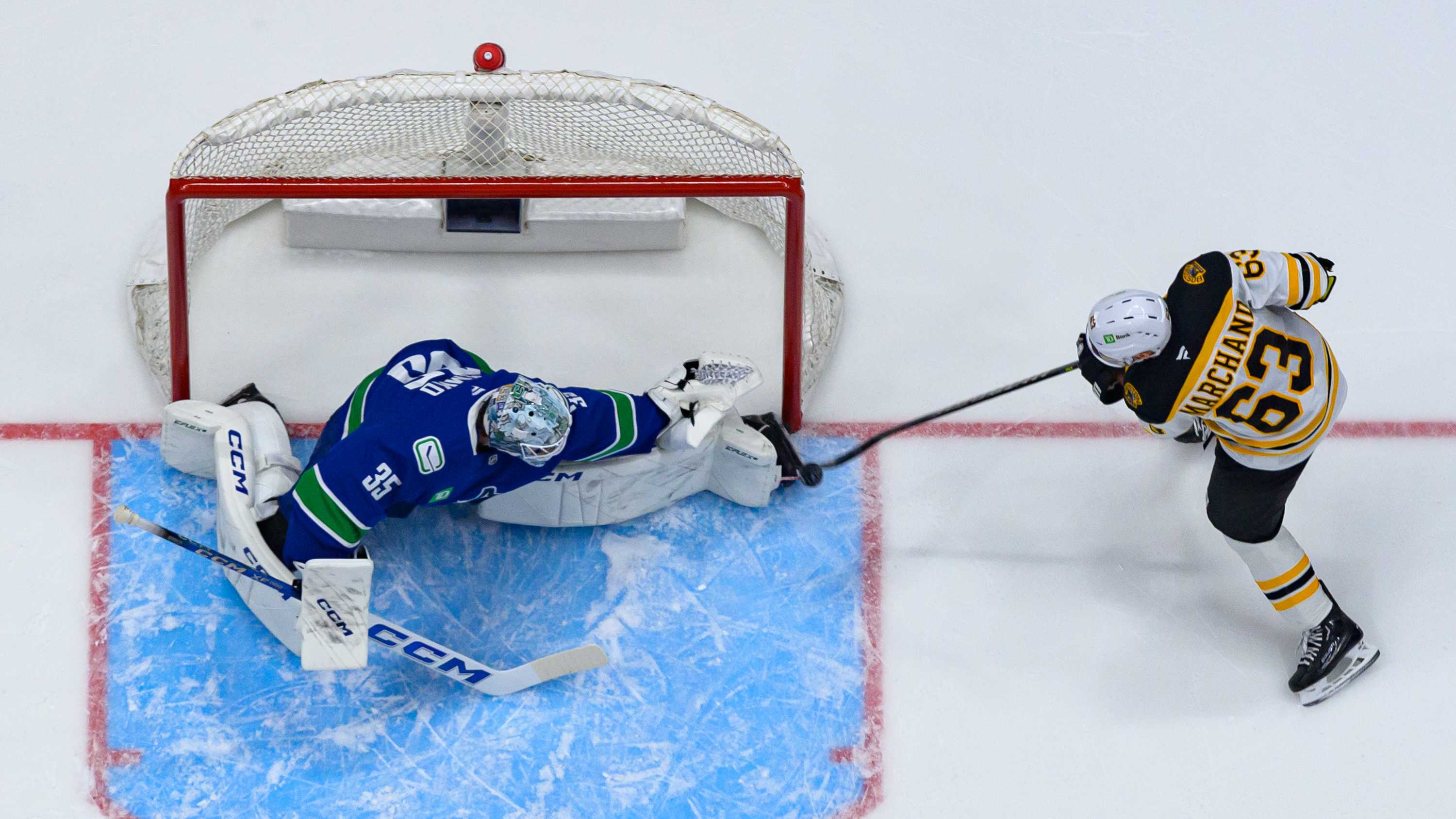 Should Canucks be worried for Thatcher Demko going forward?
