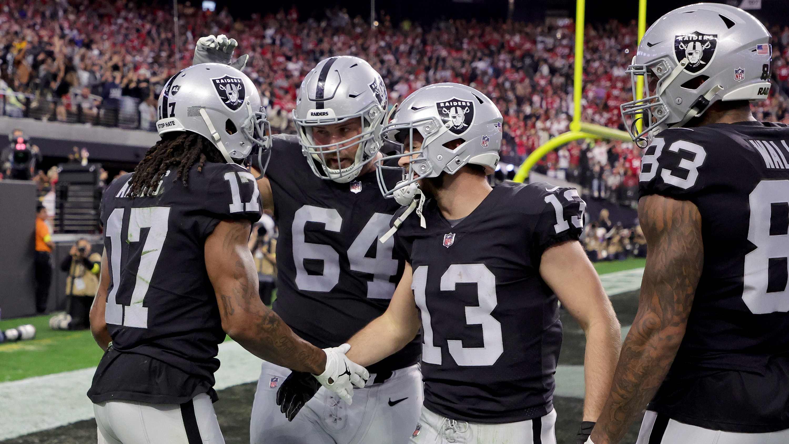 Las Vegas Raiders 2023 WR trio ranked in the top-5 of the NFL