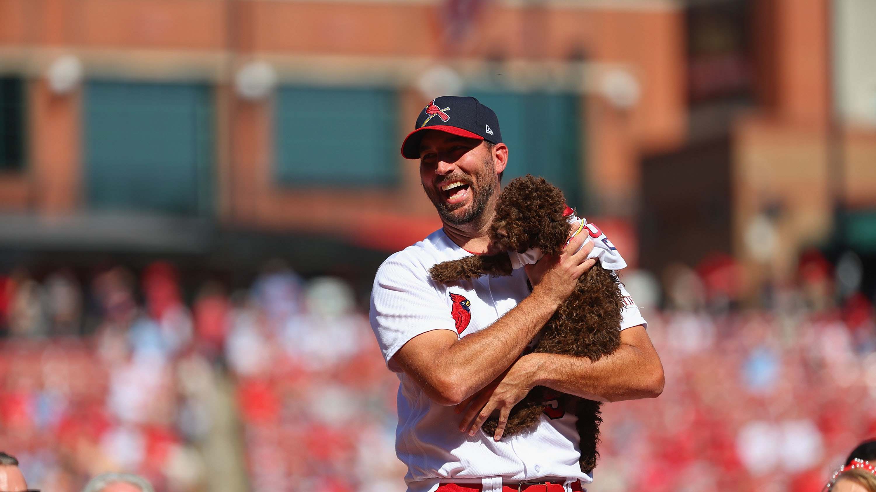 Adam Wainwright officially retires as a Cardinal in the most wholesome ...