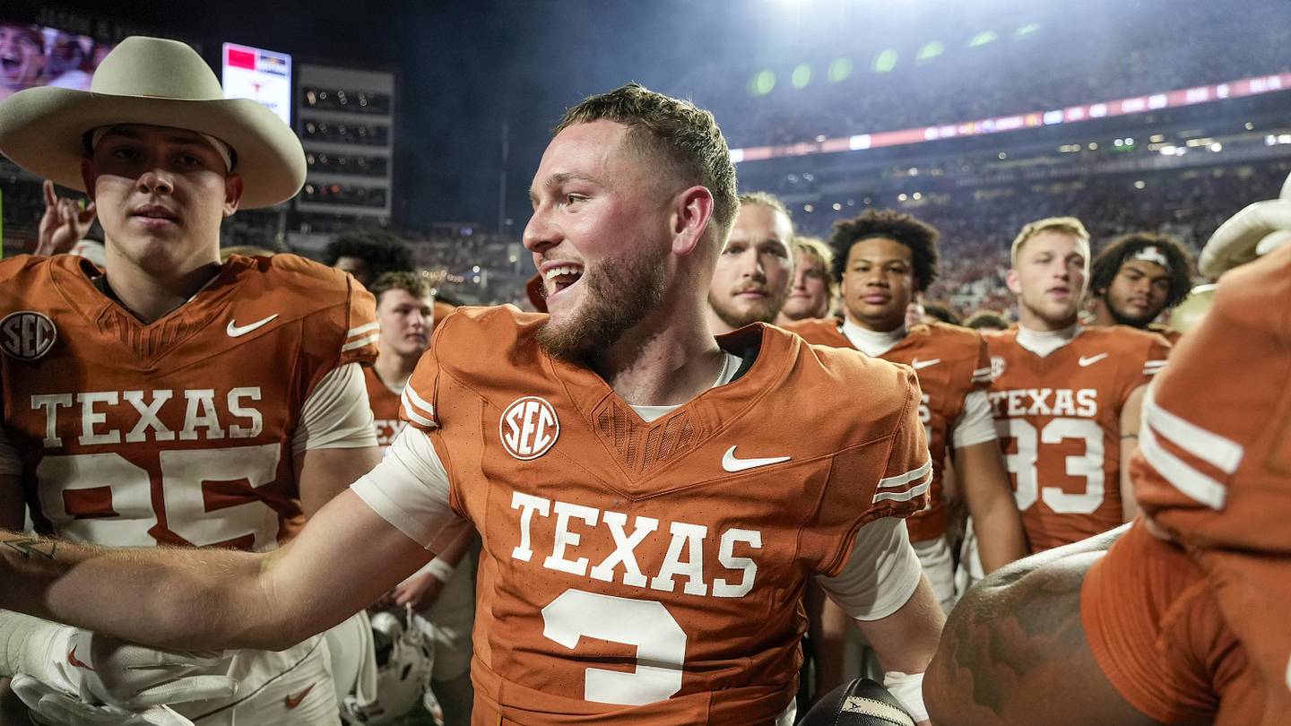 Texas Longhorns Ticket Prices Dip For CFP First Round vs. Clemson Tigers