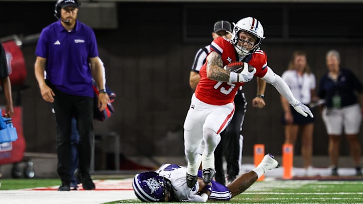 Arizona Keeps Rolling in Impressive Win Over Weber State