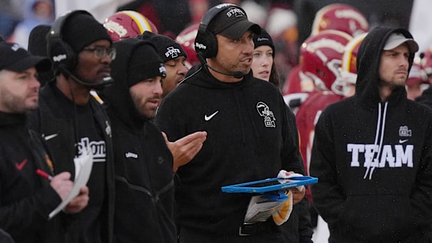 Iowa State Cyclones Make Freshmen Swap Along Defensive Line To Maintain ...