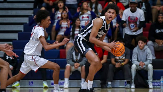 Maximo Adams Includes Illinois in Top 11: What to Know About the Top-40 ...