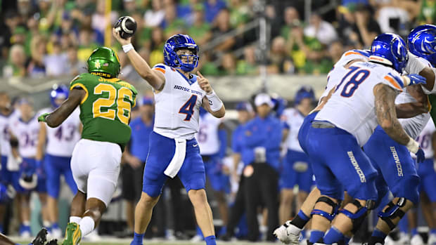 4-Star Quarterback Recruit Bryson Beaver Commits To Oregon Ducks Over ...