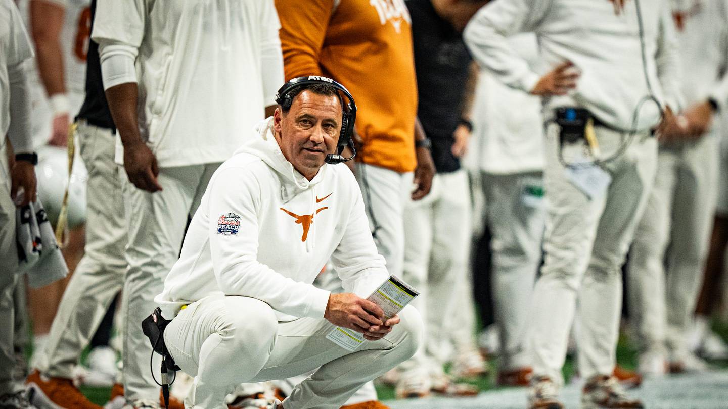 Report: Texas Longhorns Interview Ohio State Buckeyes Coach
