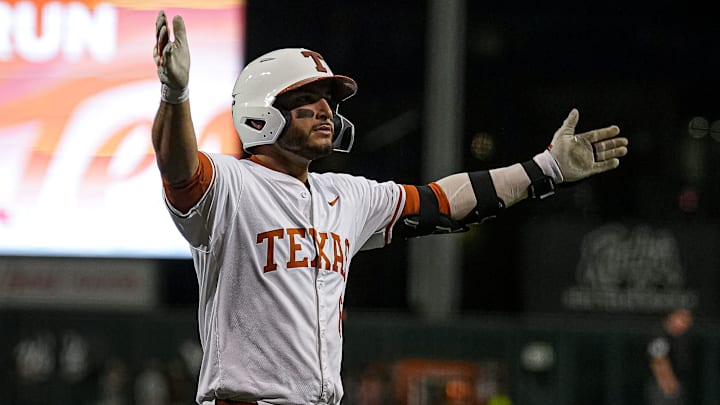 Longhorns Notebook: No. 5 Texas' Strong Pitching Secures Sweep of No. 3 ...
