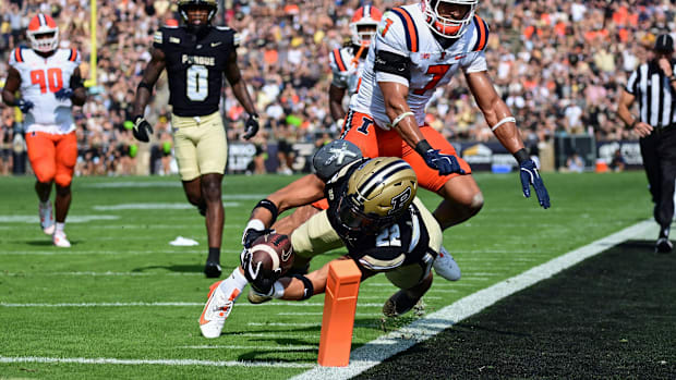 Purdue Getting 'Old Antonio' Harris Back at Pivotal Time