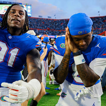 WATCH: Gators WR Vernell Brown III Wows the Swamp with One-Handed Catch