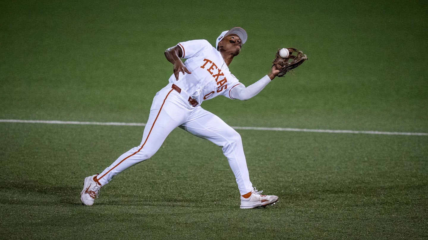 No. 1 Texas Seeking Another SEC Series Win Against Auburn: Live Updates
