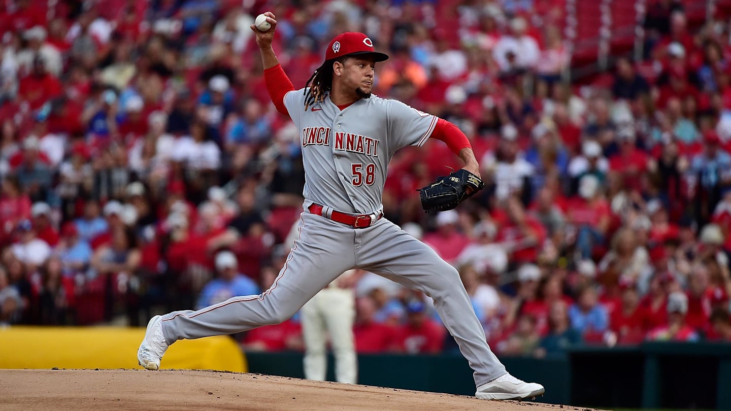 3 potential trades to fill LA Angels starting pitching need