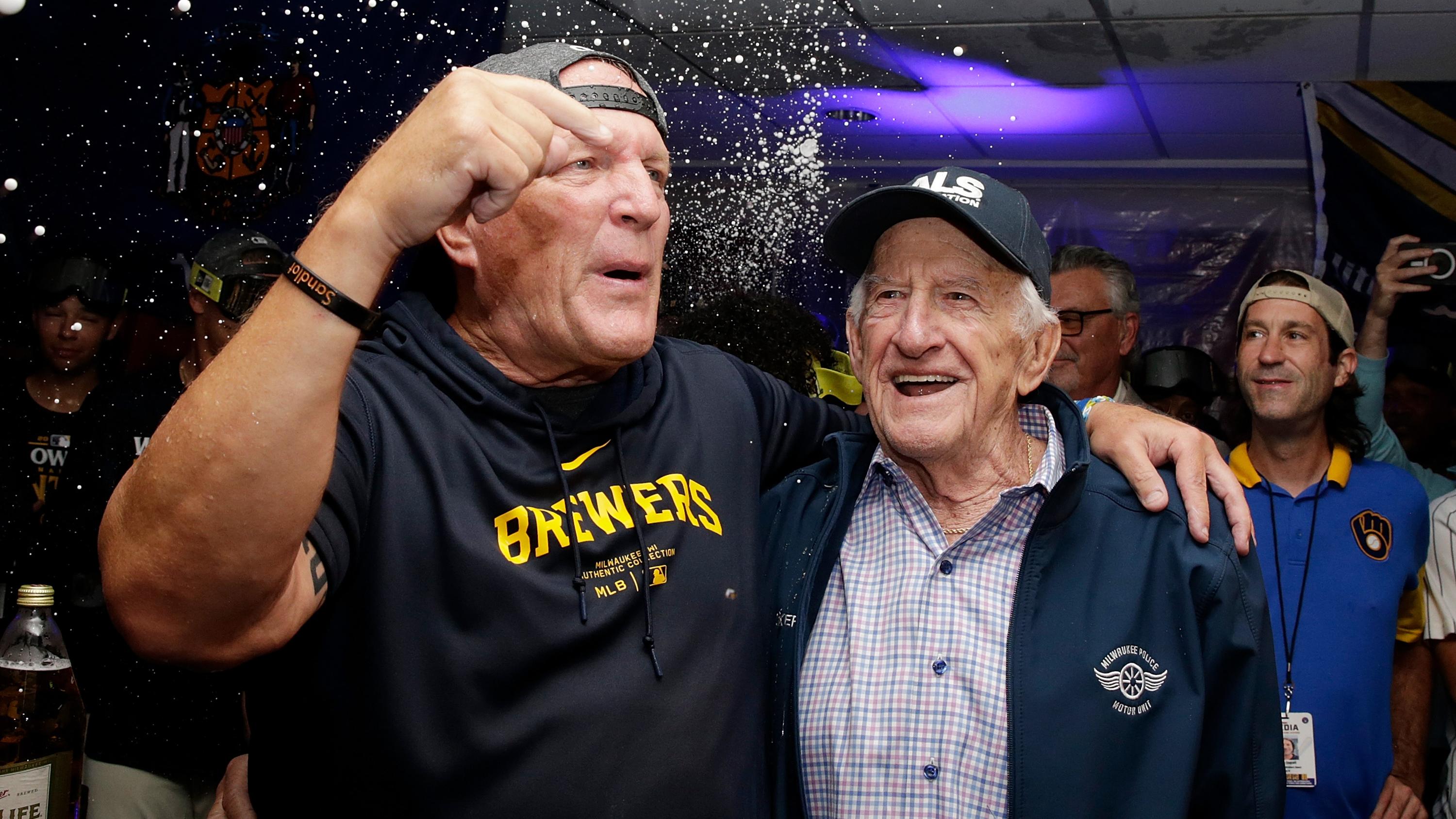 Bob Uecker's hinted return helps to take some sting out of Brewers ...