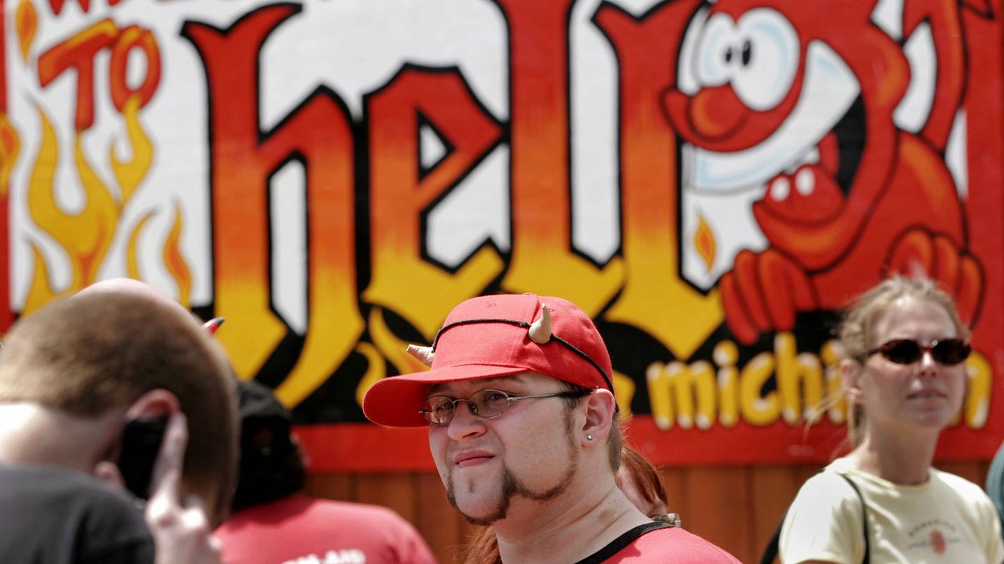 You Can Buy One Square Inch Of Hell a Tiny Town In Michigan you-can-buy-one-square-inch-of-hell-a-tiny-town-in-michigan