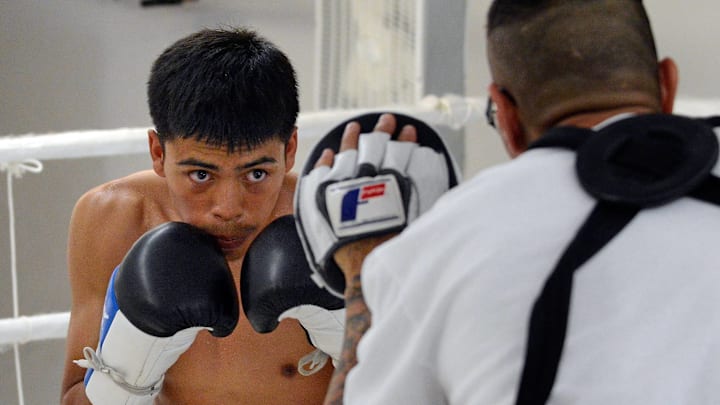 Angelo Leo Retains IBF Title, Beats Tomoki Kameda By Majority Decision ...