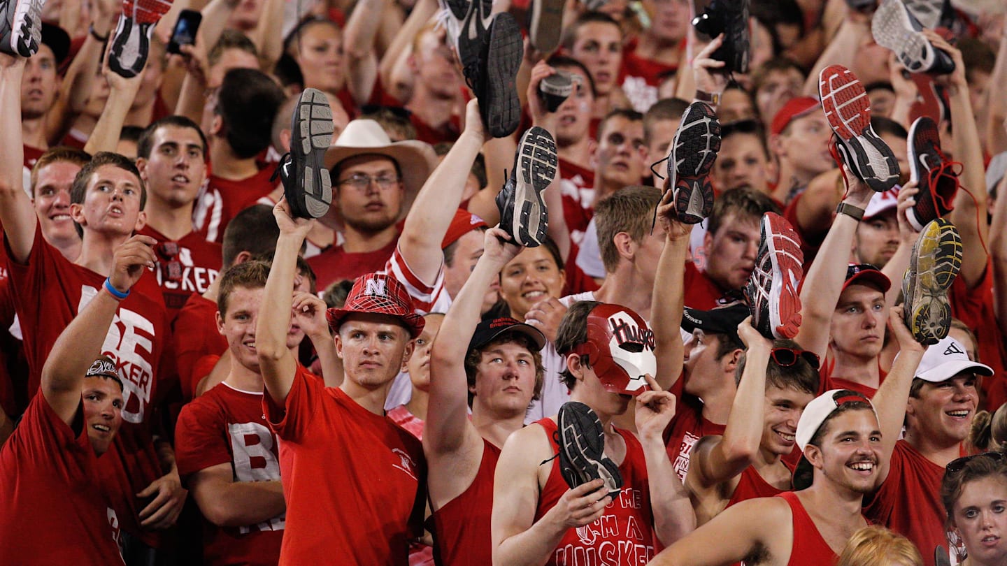 Nebraska Football: 400 Sellouts in 40 Stats