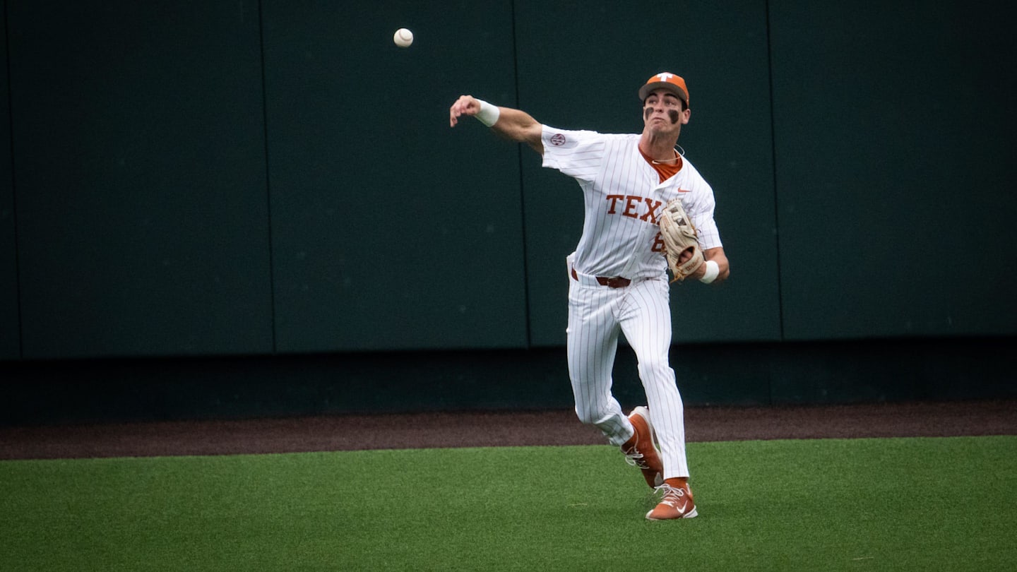 Longhorns Notebook: No. 1 Texas Wins 14-11, Splits Texas State Season ...