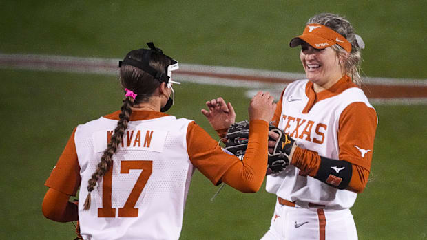 Texas Softball's Teagan Kavan Named NFCA National Pitcher of the Week