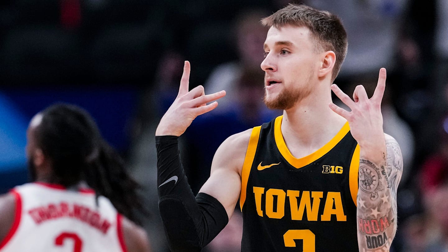 How Brock Harding Stepped Up To Lead Iowa Over Ohio State In Big Ten ...