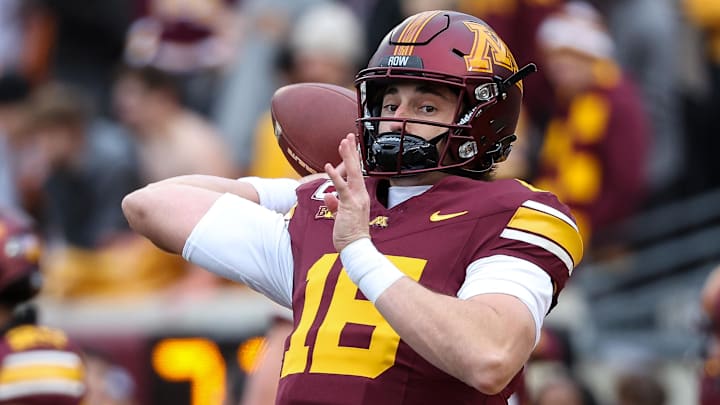 Gophers' Max Brosmer ranked among top 10 draft-eligble quarterbacks