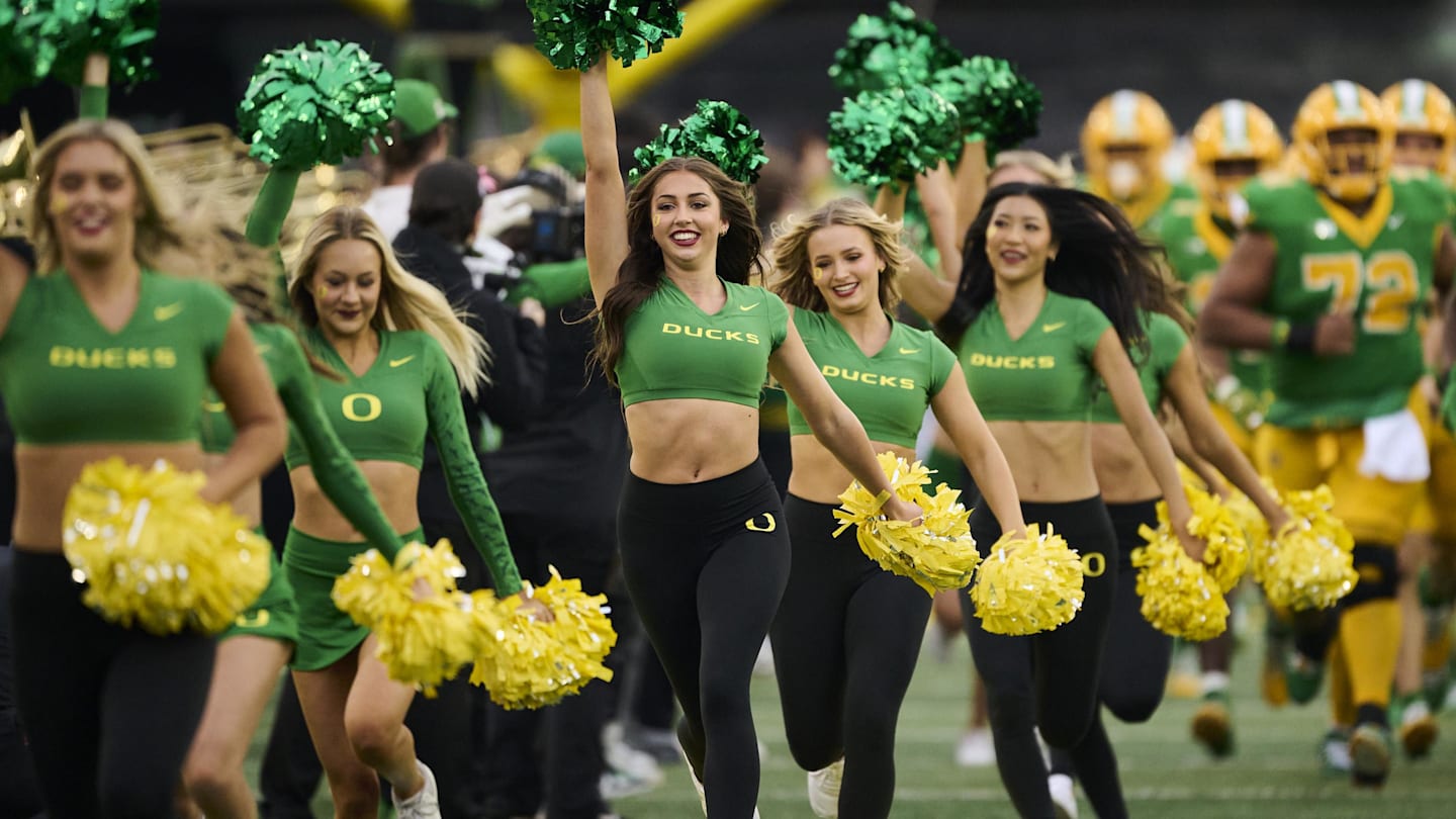 How to Watch Oregon Ducks vs. Wisconsin Badgers: Preview, Prediction ...