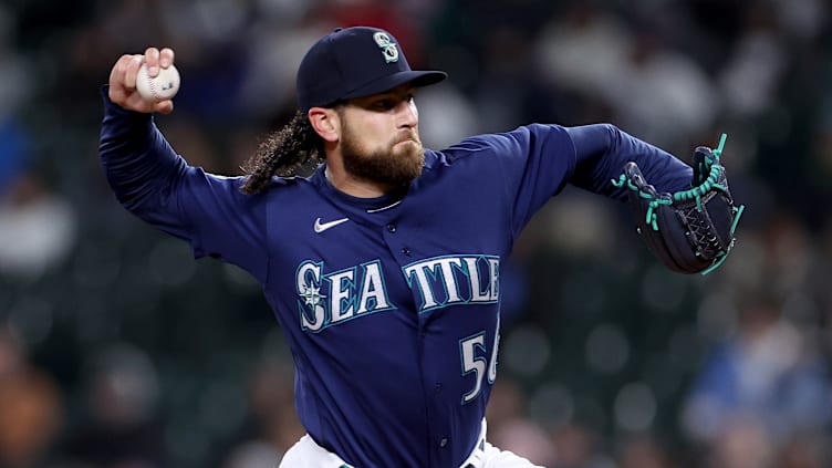 Unheralded Astros' offseason pickup sees comeback bid interrupted