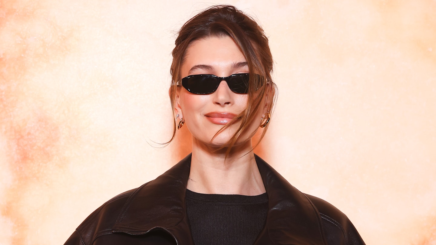 Hailey Bieber Puts Her Long, Lean Legs on Full Display With All-Black ...